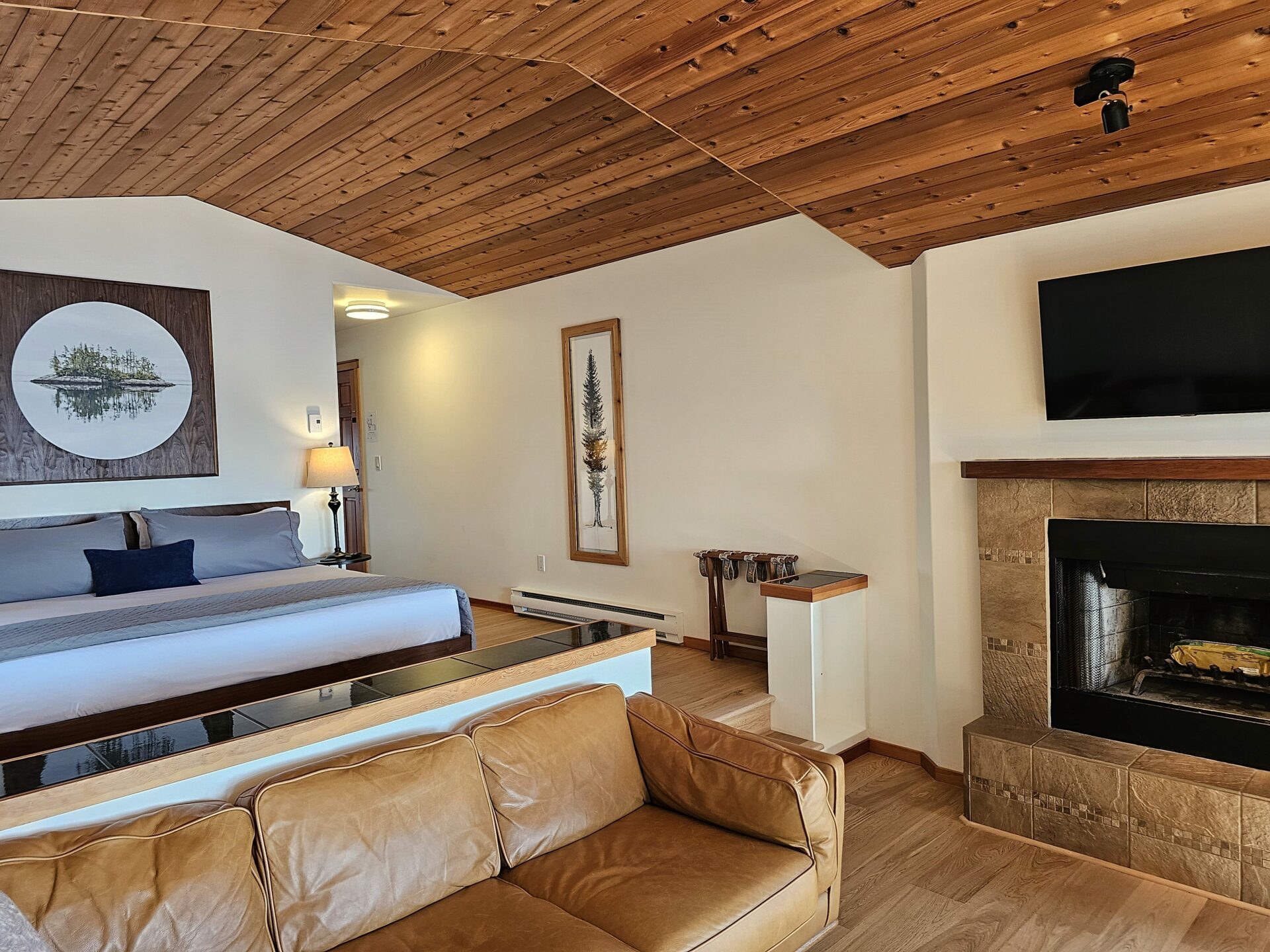 Guest Suites - Snug Harbour Inn